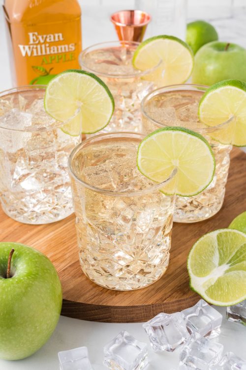 Apple Bourbon Cocktail - A Classic Twist