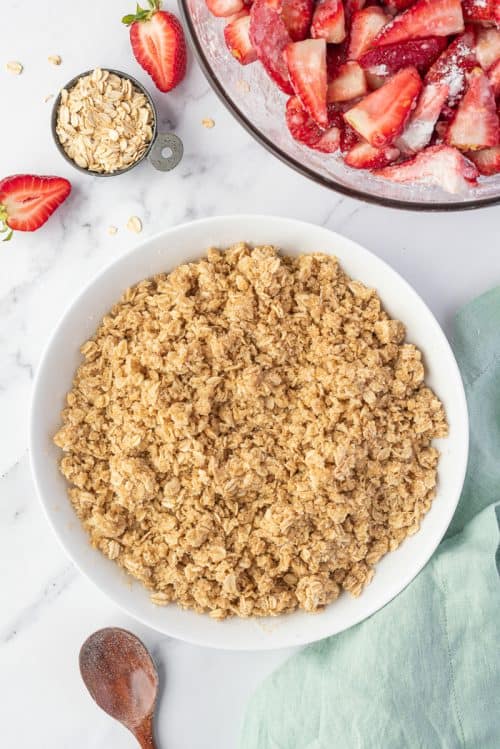 Strawberry Crumble - A Classic Twist