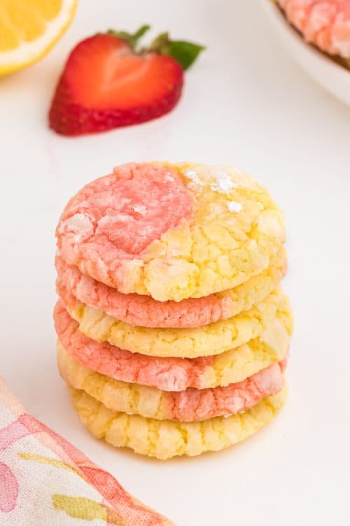Strawberry Lemonade Cookies - A Classic Twist