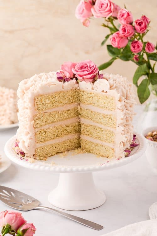 Vanilla Rose Cake - A Classic Twist