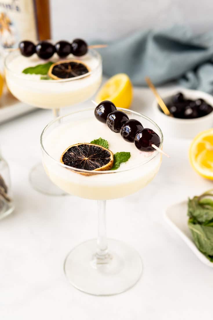 Rum Sour - A Classic Twist