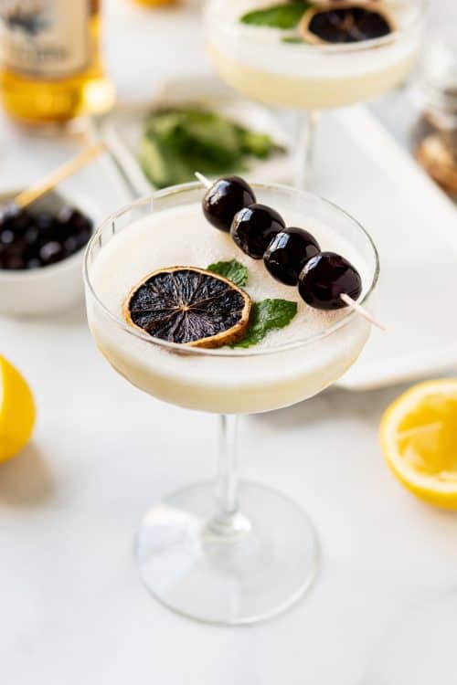 Rum Sour - A Classic Twist