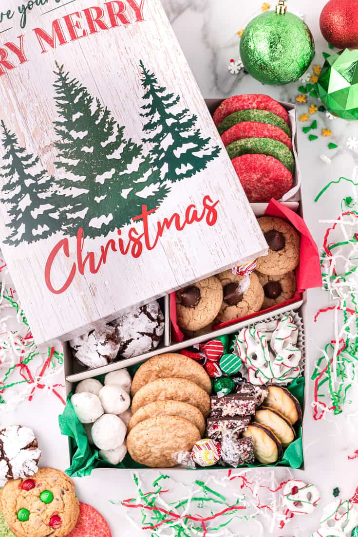 Holiday Cookie Box: How to Make the Best Cookie Box - A Classic Twist