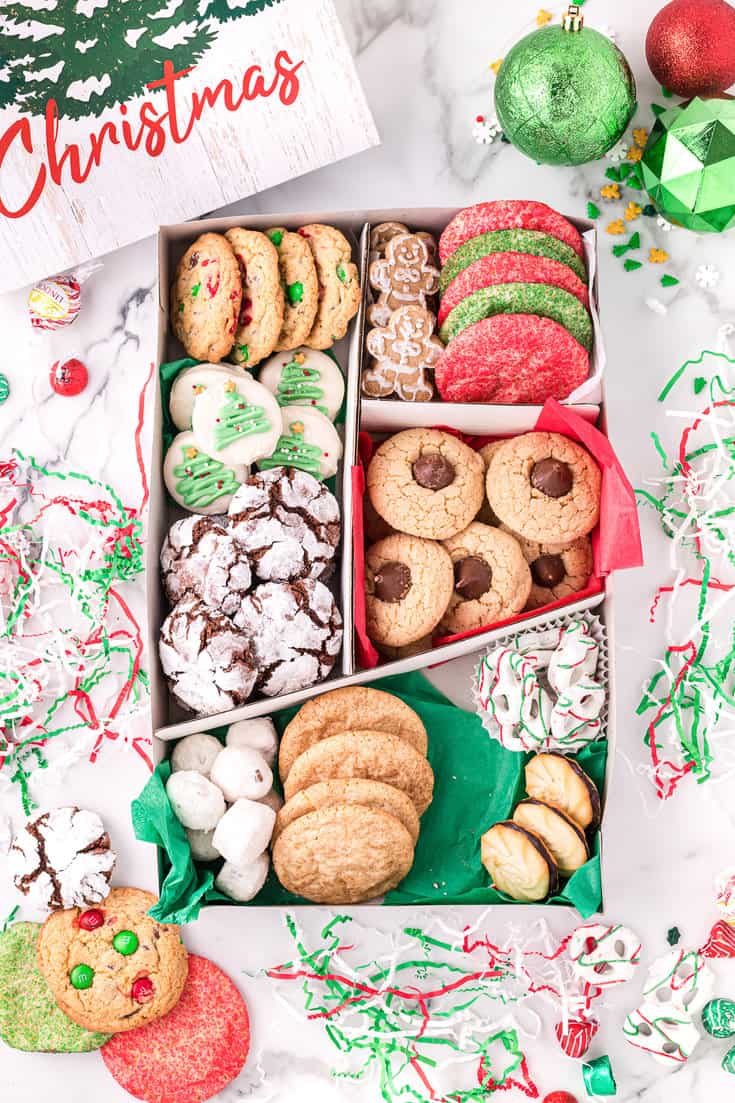 Holiday Cookie Box: How to Make the Best Cookie Box - A Classic Twist