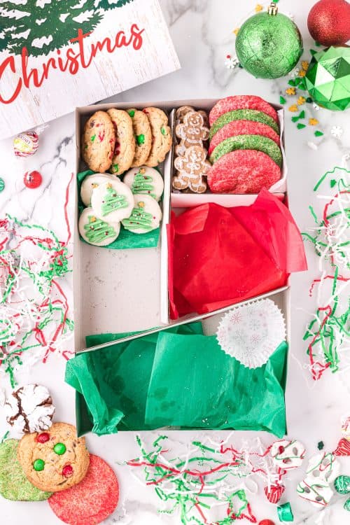 Holiday Cookie Box: How to Make the Best Cookie Box - A Classic Twist