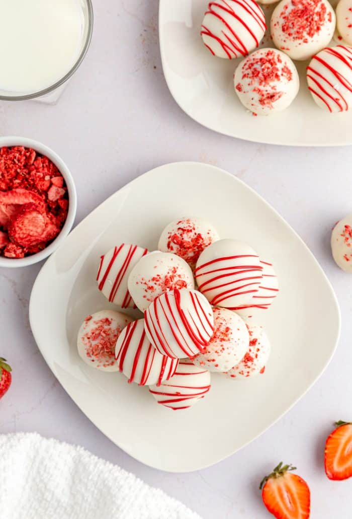 Strawberry Cake Balls (Made with Cake Mix!) - A Classic Twist