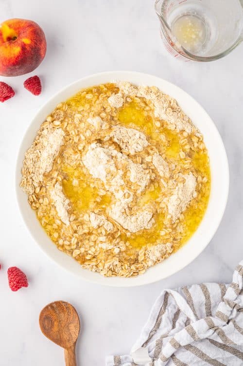 Peach Raspberry Crumble - A Classic Twist