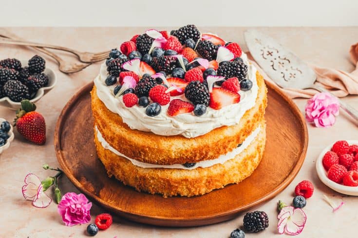 Berries and Cream Cake - A Classic Twist