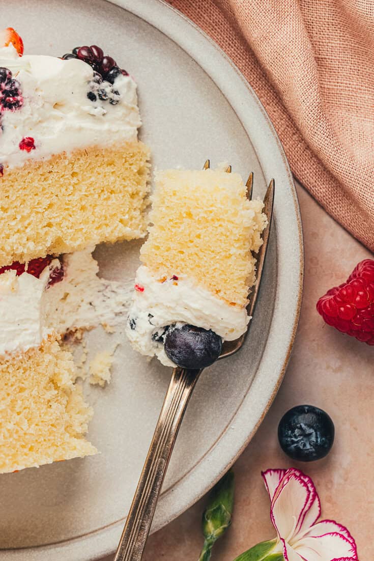 Berries and Cream Cake - A Classic Twist